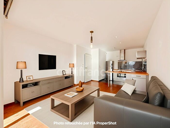 Appartement à vendre - Prévessin-Moëns - 2 pièces - 1 chambre