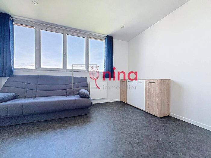 Adamville, Saint-Maur-des-Fossés : Appartement 1 pièce à louer