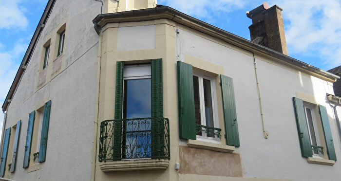 Appartement à louer - Payzac - 3 pièces - 2 chambres