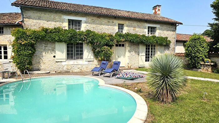 Maison à vendre - Messé - 5 pièces - 3 chambres