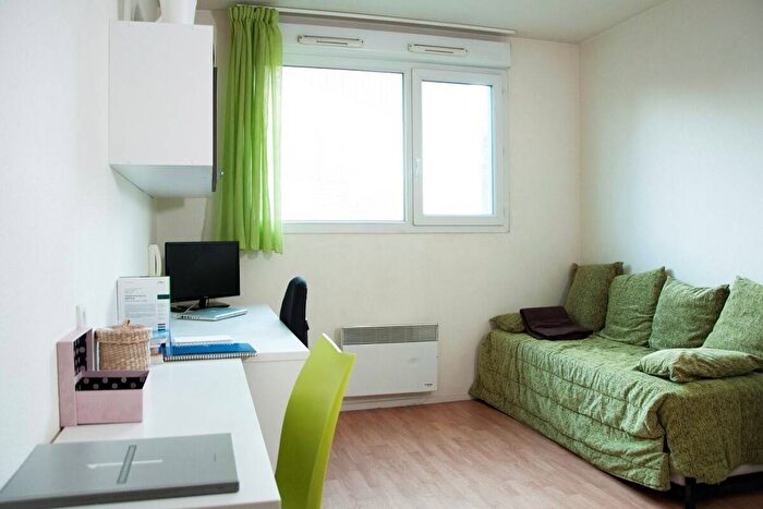 Appartement 1 pièce à Beau Site-Pommerets-Binelles, Sèvres, à louer