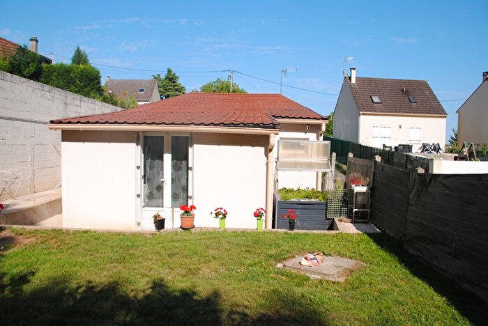 Maison à vendre - Cauffry - 7 pièces