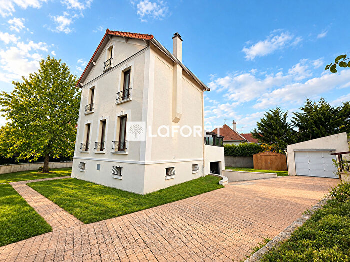Maison 7 pièces à vendre à Villemomble, Époque