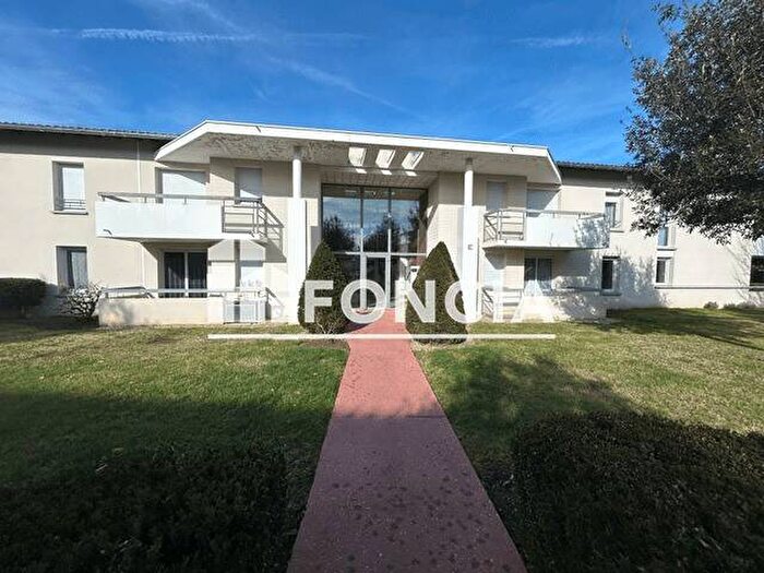 Appartement à louer - Sainte Foy des Vignes, Bergerac - 2 pièces - 1 chambre