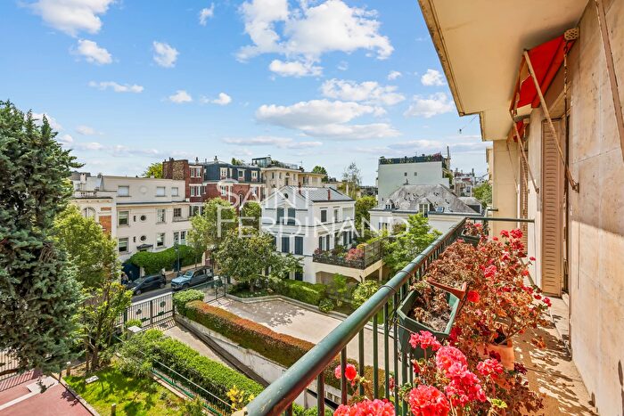Neuilly-sur-Seine, Saint-James, Madrid - Appartement 4 pièces à vendre