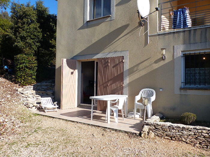 Appartement à louer - Villeneuve-lès-Avignon, LErmitage - 1 pièce