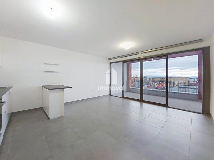 Appartement à louer - Strasbourg, Musau, Port du Rhin - 2 pièces - 1 chambre