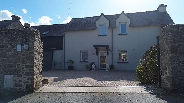 Maison 9 pièces à vendre à Plouër-sur-Rance