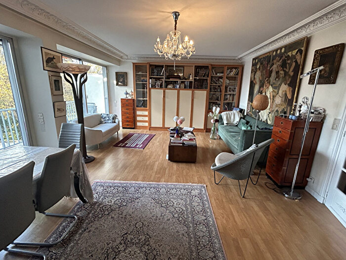 Appartement à vendre - Fontenay-sous-Bois, Centre-ville - 3 pièces - 1 chambre