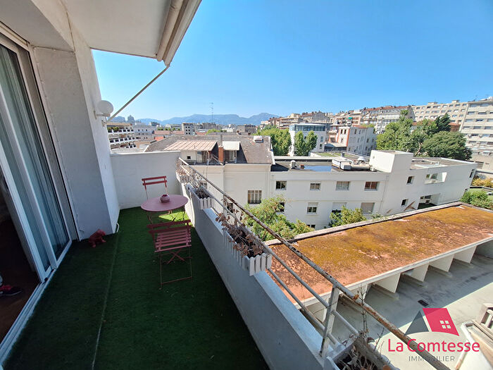 Appartement 4 pièces à louer à Marseille 8ème, Saint-Giniez