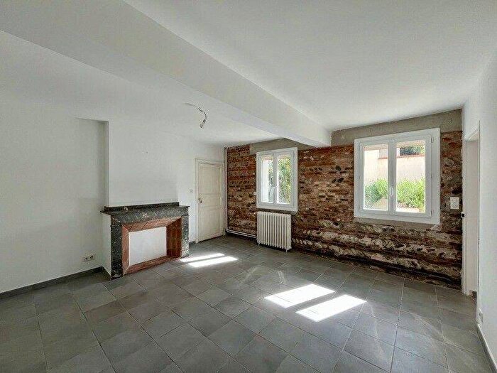 Maison 6 pièces à Lacroix-Falgarde, à louer