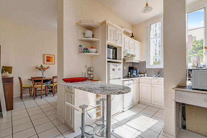 Appartement 3 pièces à Paris 20ème, Gambetta, à vendre
