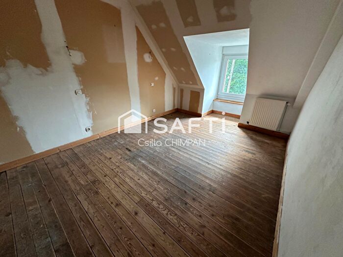 Maisons à vendre et appartements à louer - 3