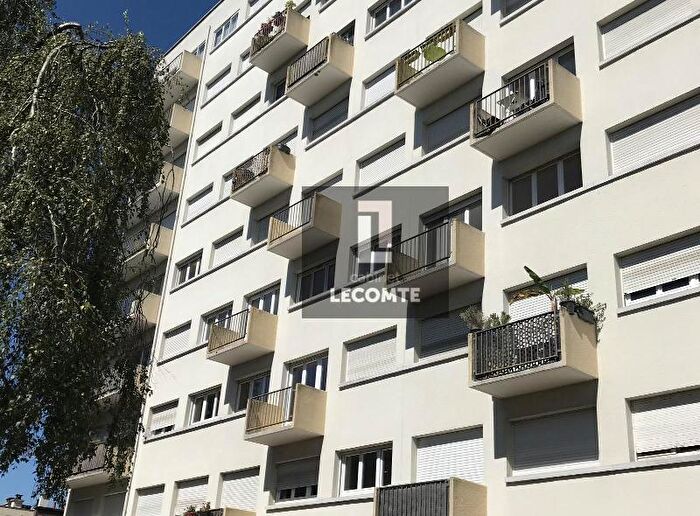 Appartement 3 pièces à louer à Quartiers Centre, Fougères, Sévigné