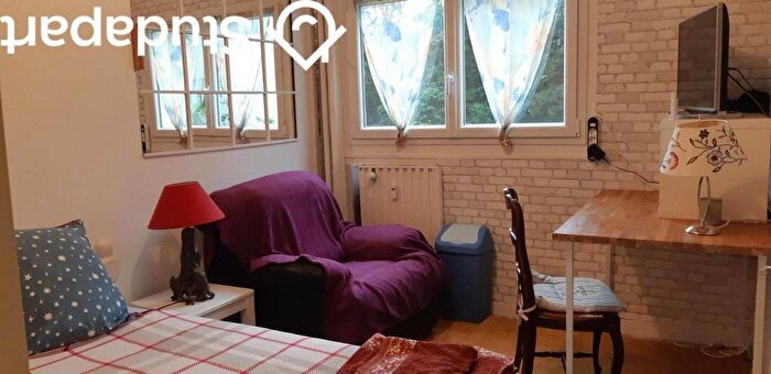 Appartement à louer - La Métare Le Portail Rouge, Saint-Étienne - 1 pièce - 1 chambre