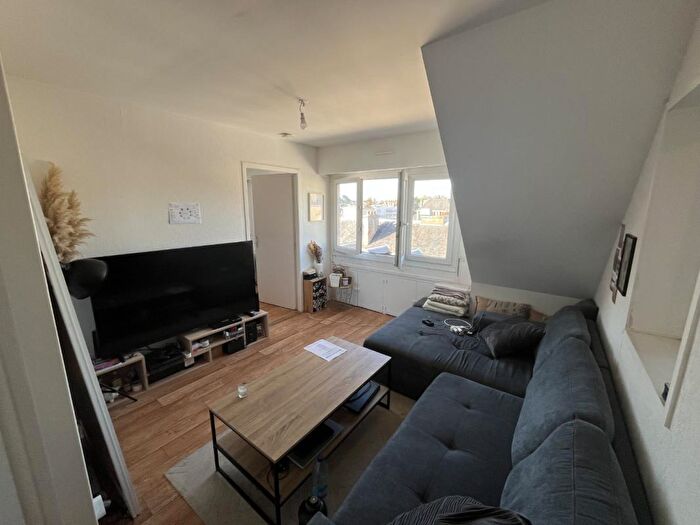 Appartement à louer - Vannes, Centre-ville, Le Port - 2 pièces - 1 chambre