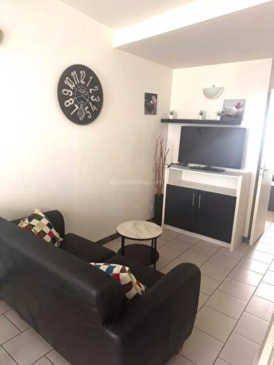 Appartement à louer - Centre Ville, Aubagne - 2 pièces - 1 chambre