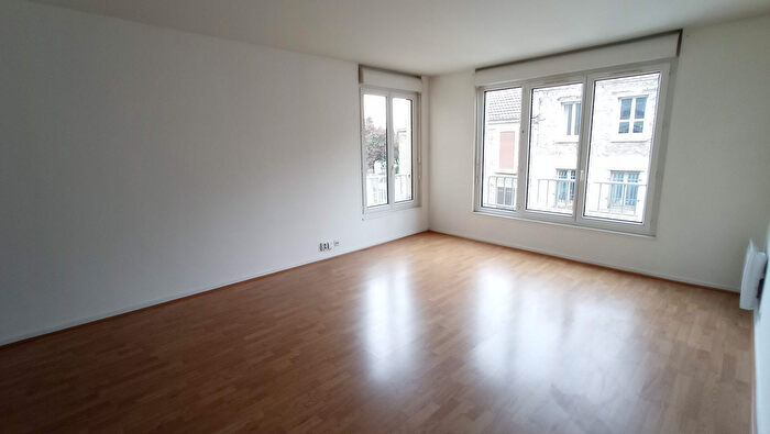 Appartement à louer - Orsay, Le Guichet - 2 pièces - 1 chambre