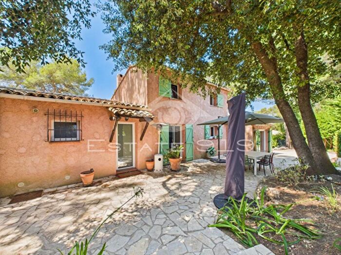 Valbonne, Ile Verte : Maison 6 pièces à vendre