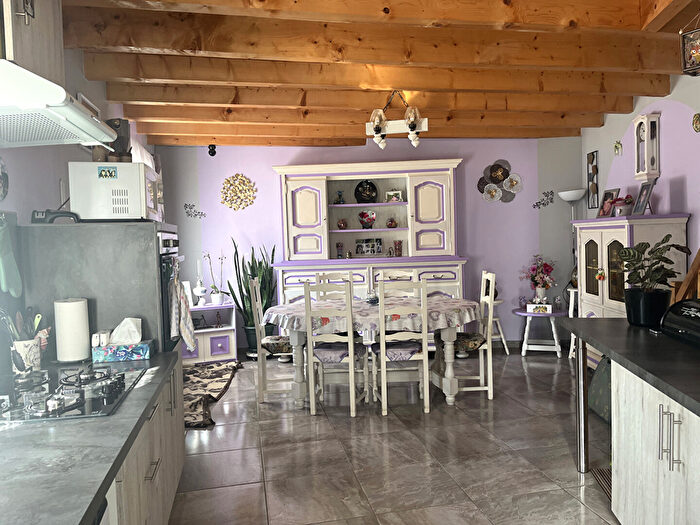 Maison à vendre - Saint-Julien-en-Beauchêne - 2 pièces - 1 chambre