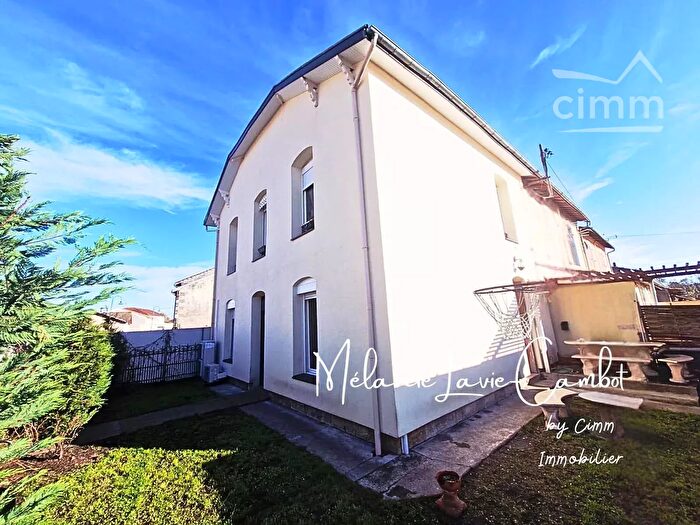 Maison à vendre - Cavignac - 5 pièces - 4 chambres