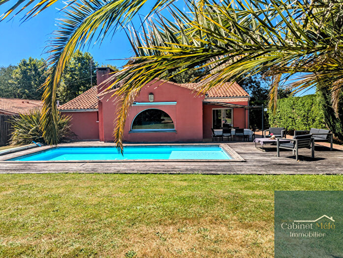 Maison à vendre - Carignan-de-Bordeaux - 4 pièces - 3 chambres