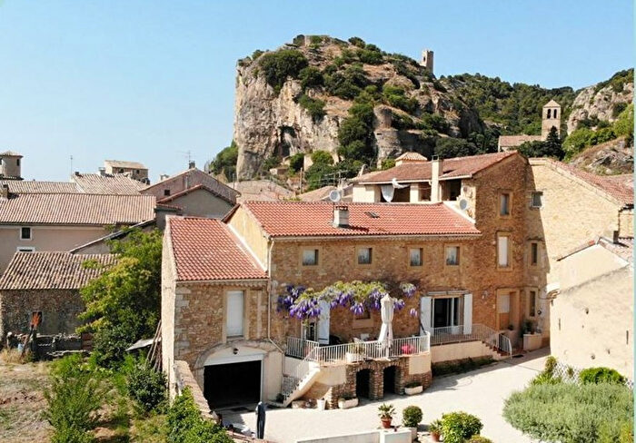 Maison à vendre - Mornas - 7 pièces - 5 chambres