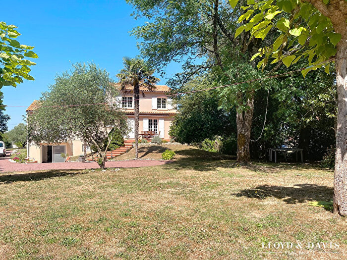 Meschers-sur-Gironde - Maison 7 pièces à vendre