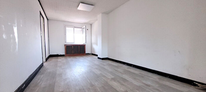 Maison à vendre - Cambrai, Esnes, Guise - 5 pièces - 3 chambres