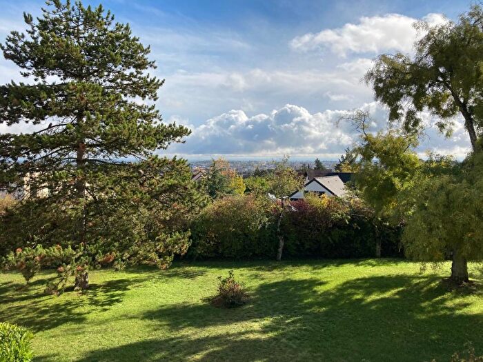 Appartement à louer - Fontaine-lès-Dijon - 3 pièces - 2 chambres
