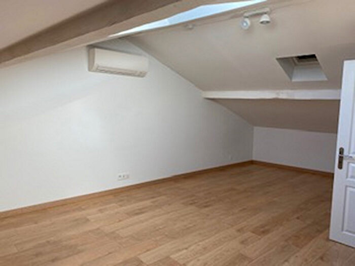 Appartement 1 pièce à louer à Bordeaux, Saint-Genès