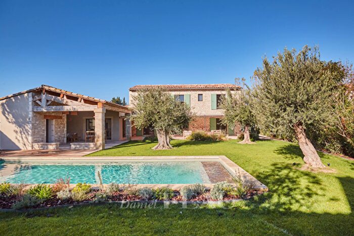 Maison à vendre - Saint-Rémy-de-Provence - 7 pièces - 4 chambres