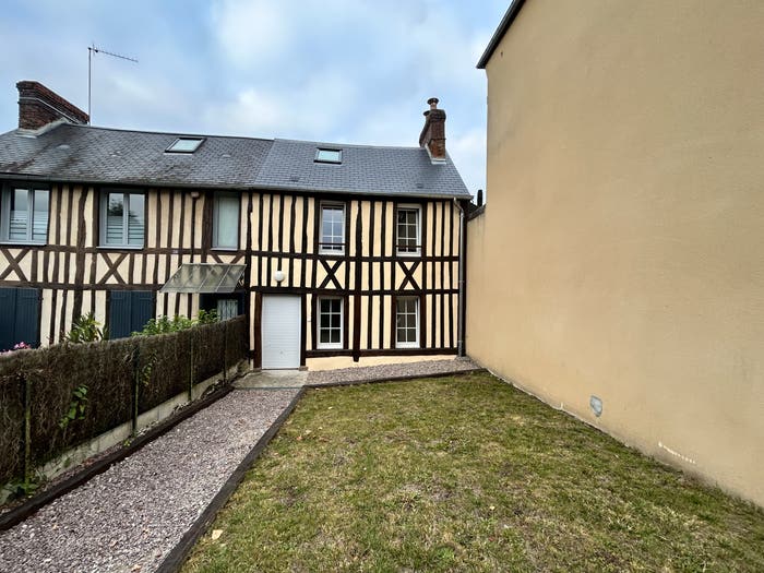 Maison 4 pièces à vendre à postalCode