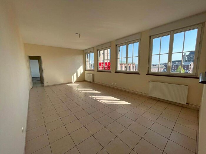 Centre Ville-Emonville, Abbeville - Appartement 3 pièces à louer