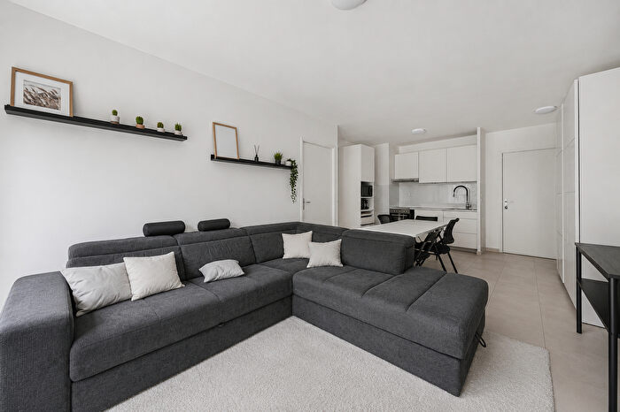 Appartement 2 pièces à vendre - Bussy-Saint-Georges, Clos, Tillet, Génitoy, Golf