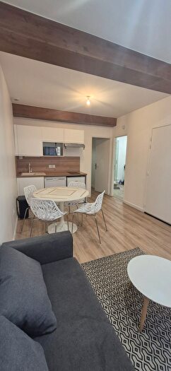 Appartement à louer - Castelnaudary, Centre-ville, Gare, La Baffe - 2 pièces - 1 chambre