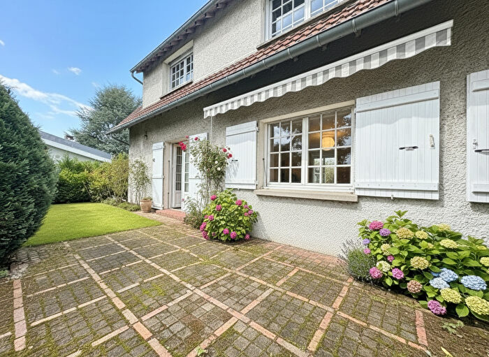 Maison à vendre - Châtenay-Malabry, Petit Chatenay, Voltaire, Croix Blanche - 7 pièces - 5 chambres