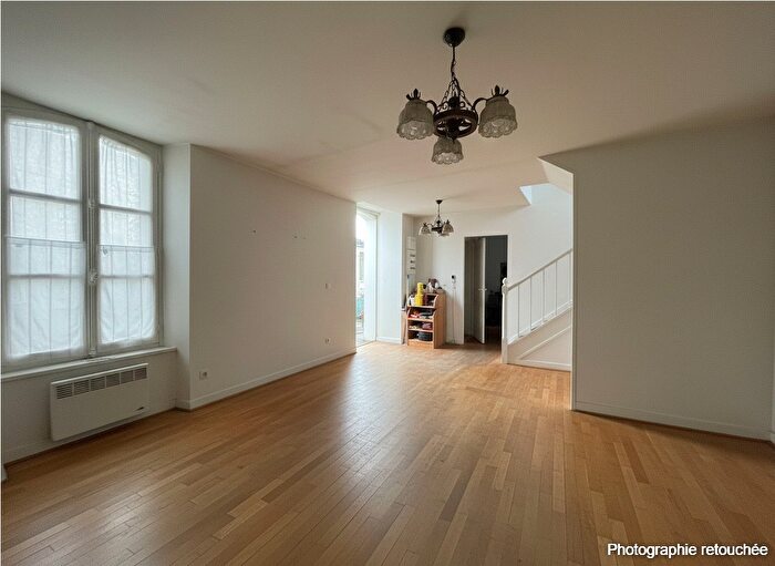 Maison à vendre - Jussac - 5 pièces - 3 chambres