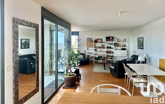 Maisons à vendre et appartements à louer - 1
