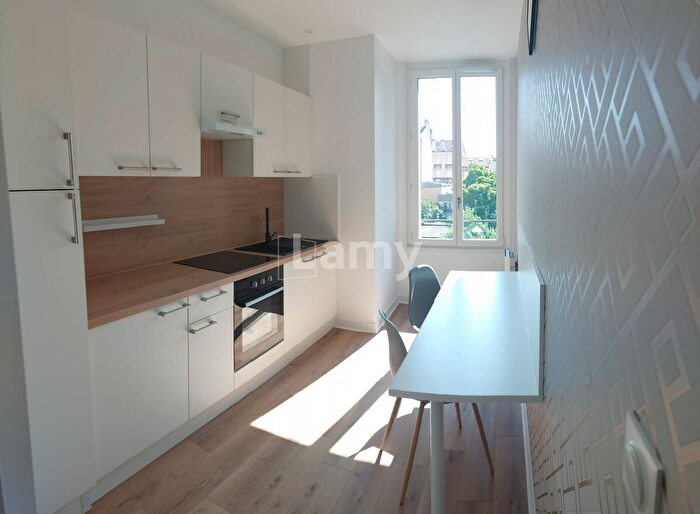 Appartement à louer - Poincaré-Foch-Anatole France, Nancy - 1 pièce