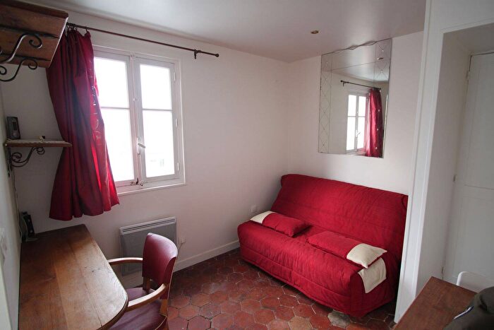 Appartement 1 pièce à Notre Dame, Versailles, à louer