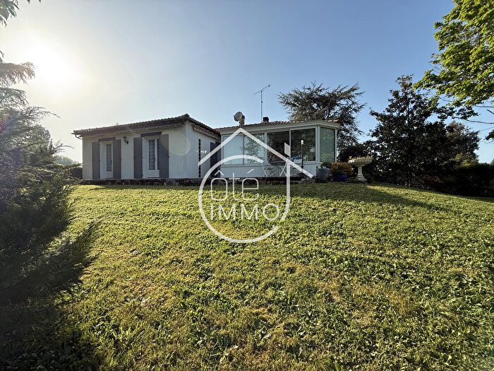 Maison à vendre - Port-Sainte-Foy-et-Ponchapt - 5 pièces - 4 chambres