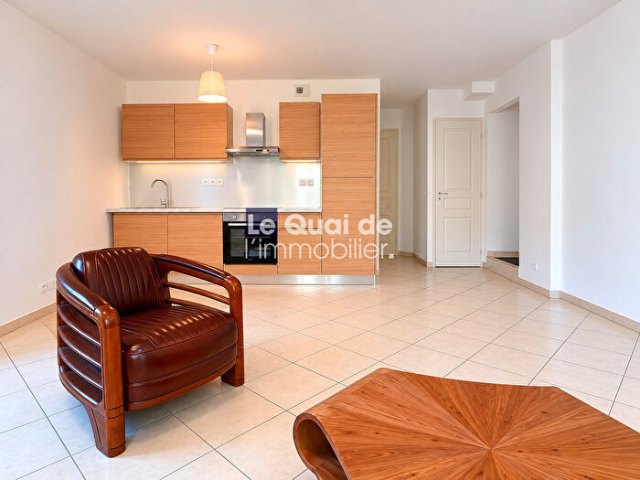 Aix-les-Bains, Centre-ville : Appartement 4 pièces à vendre