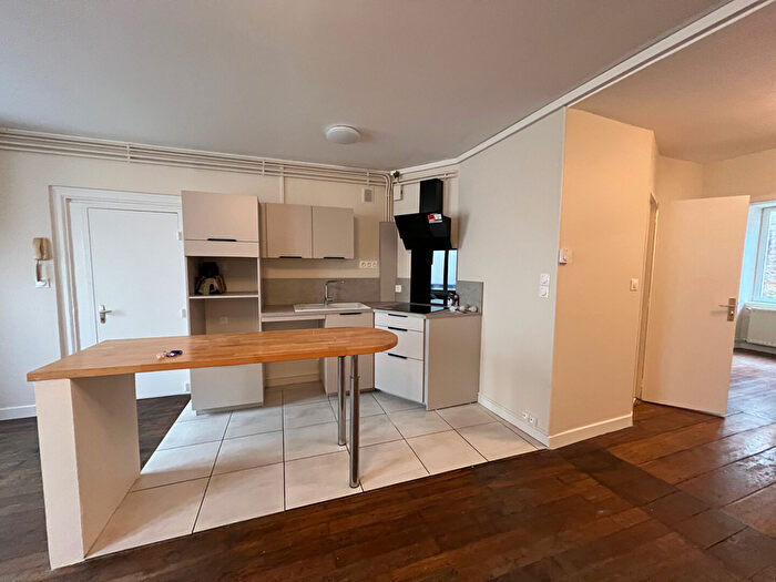 Appartement à louer - Nevers, Cathédrale, Jonction - 3 pièces - 1 chambre