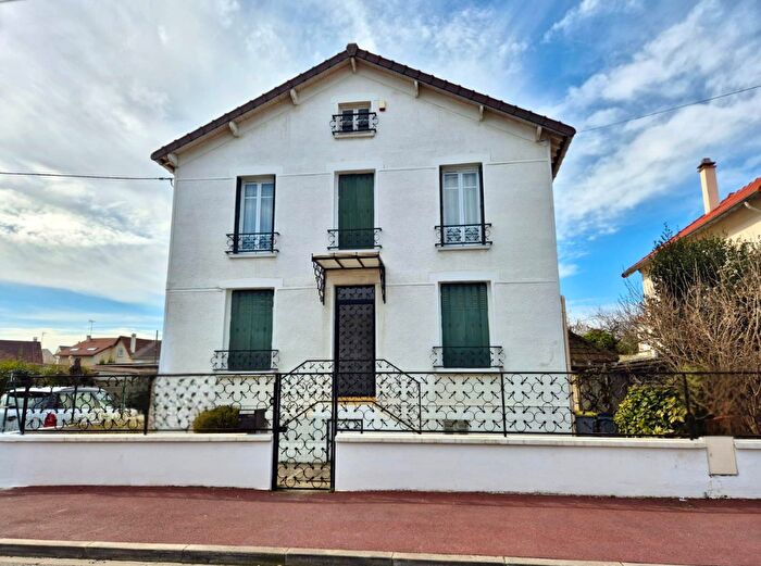 Tremblay-en-France, Le Vert Galant : Maison 6 pièces à vendre
