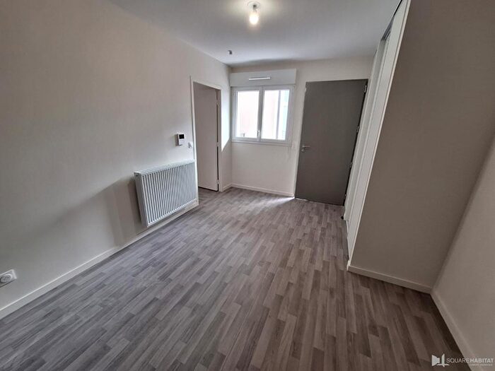 Clermont-Ferrand, Saint-Jacques : Appartement 2 pièces à louer