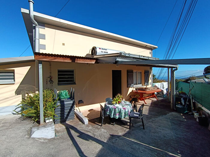 Maison à vendre - Saint-Leu, Camélias, Saint-Christophe - 4 pièces - 3 chambres