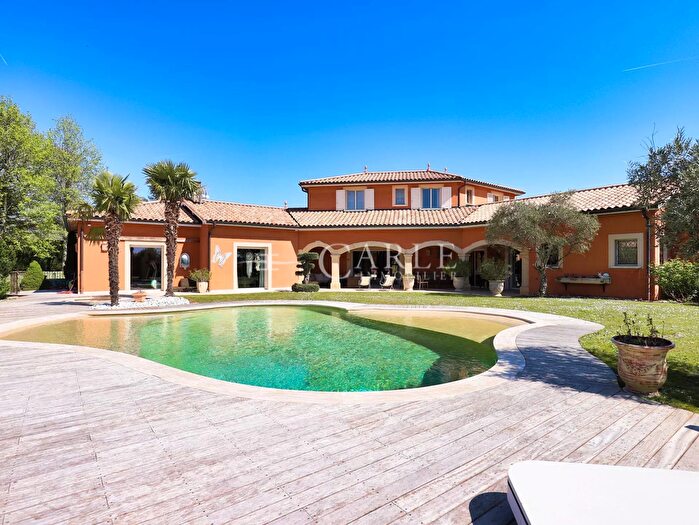 Maison à vendre - Genas - 12 pièces - 4 chambres