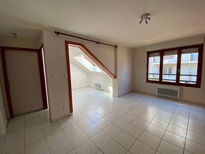 Appartement à louer - Saint Pierre, Pontarlier - 2 pièces - 1 chambre