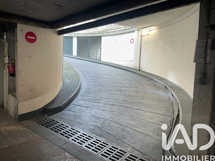 Appartement à vendre - Paris e , Legendre, Lévis - 1 pièce